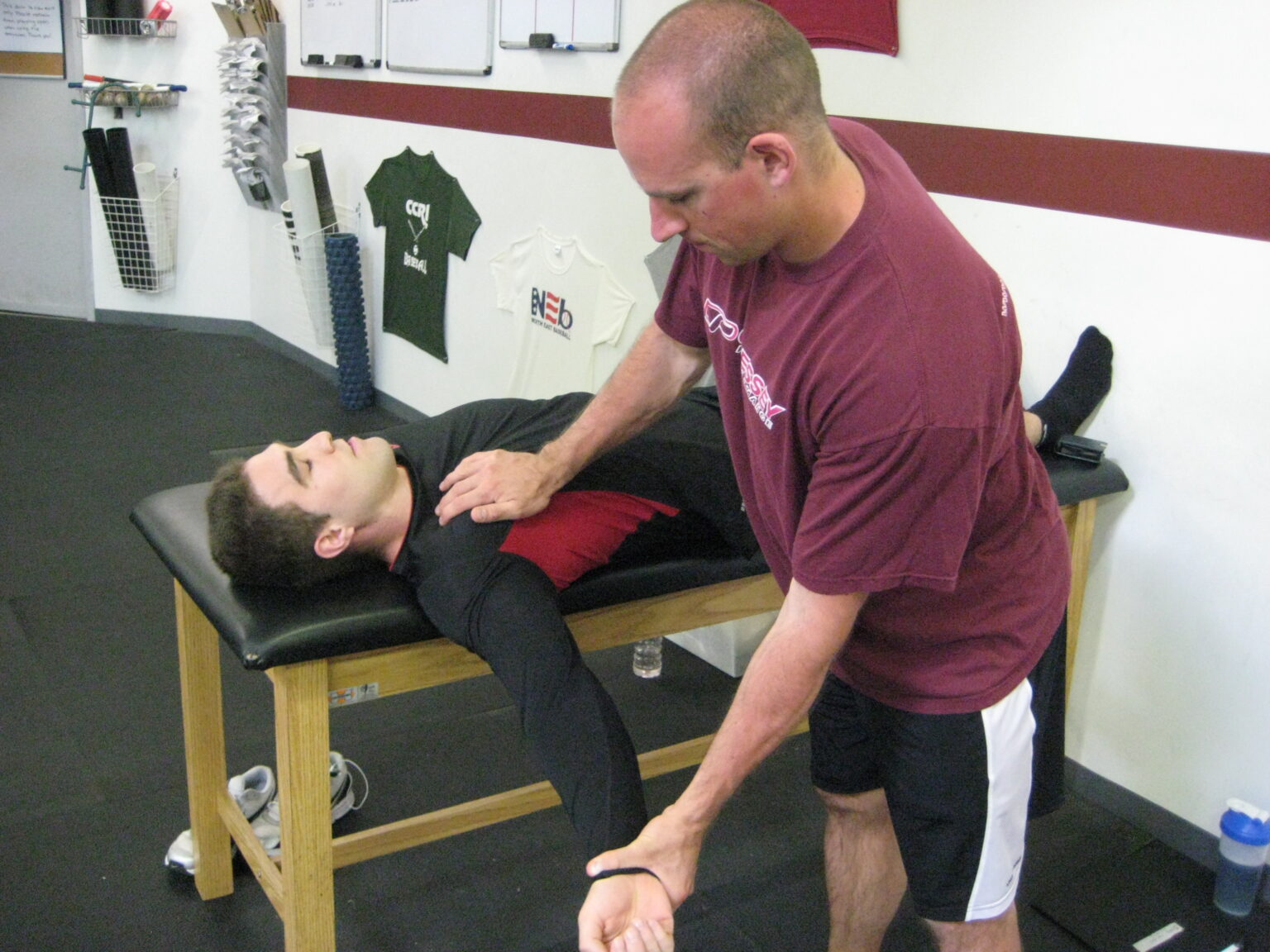 Shoulder Mobility Drills: How to Improve External Rotation (if you even ...