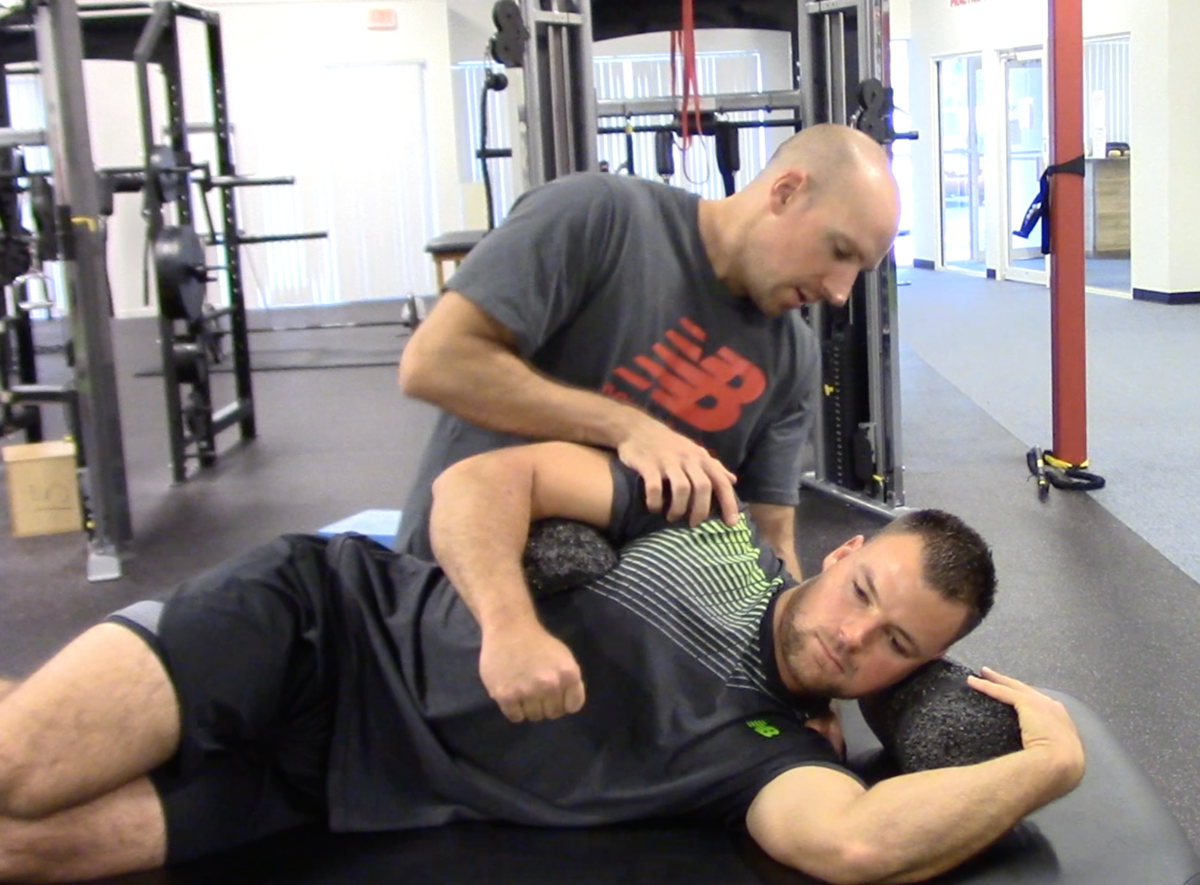 Troubleshooting the Side-Lying External Rotation - EricCressey.com