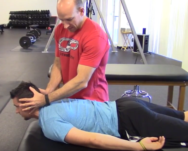 Strength Training Technique: Why Neck Position Matters - EricCressey.com